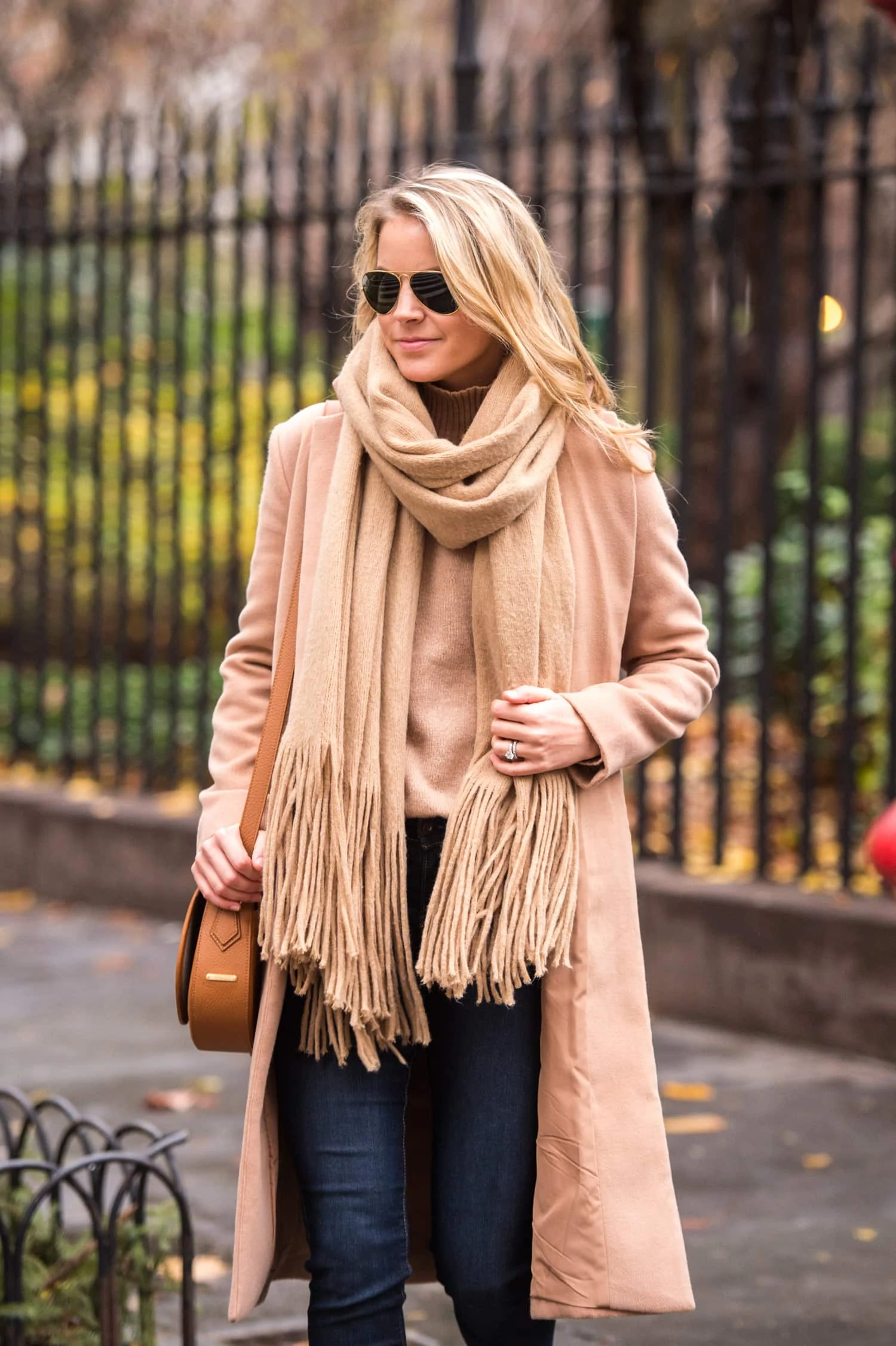 HOLIDAYS IN DENIZEN® - Styled Snapshots