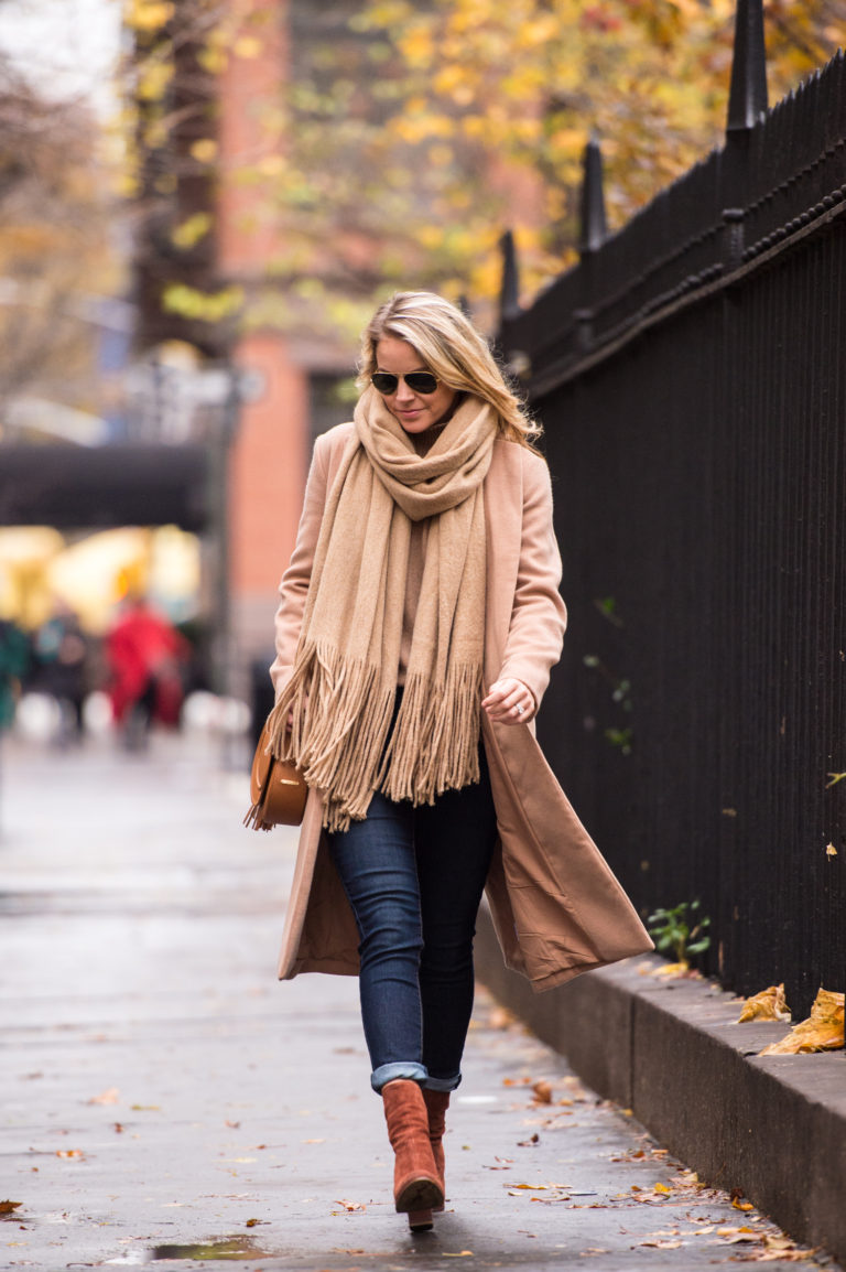 HOLIDAYS IN DENIZEN® - Styled Snapshots